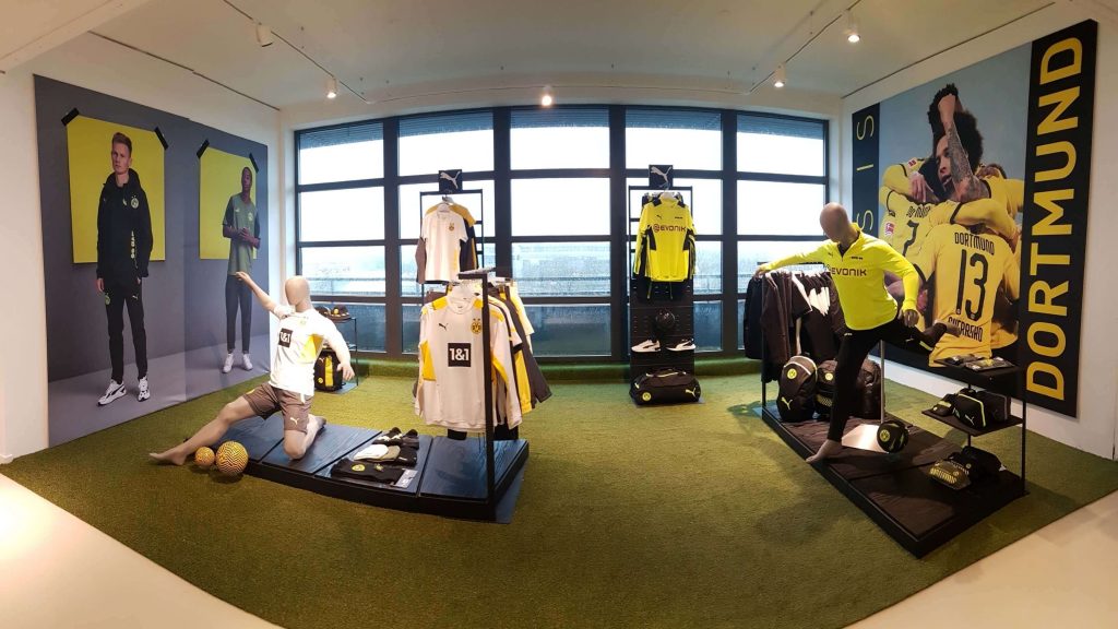 PUMA Showrooms - Schumacher Solutions